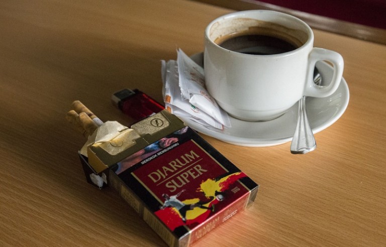 Membuat Mobil Formula dari Bungkus Rokok dan Bungkus Pasta Gigi ...