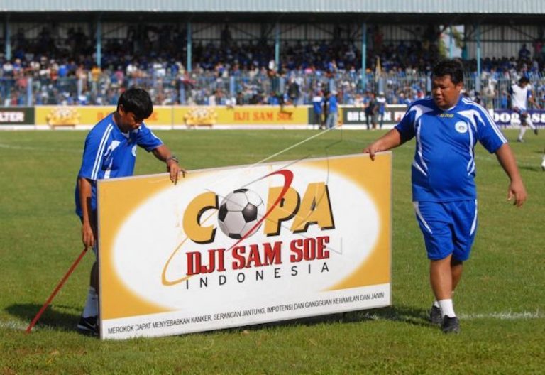 Peran Rokok Dalam Sejarah Panjang Persepakbolaan Indonesia – Bungkus Rokok