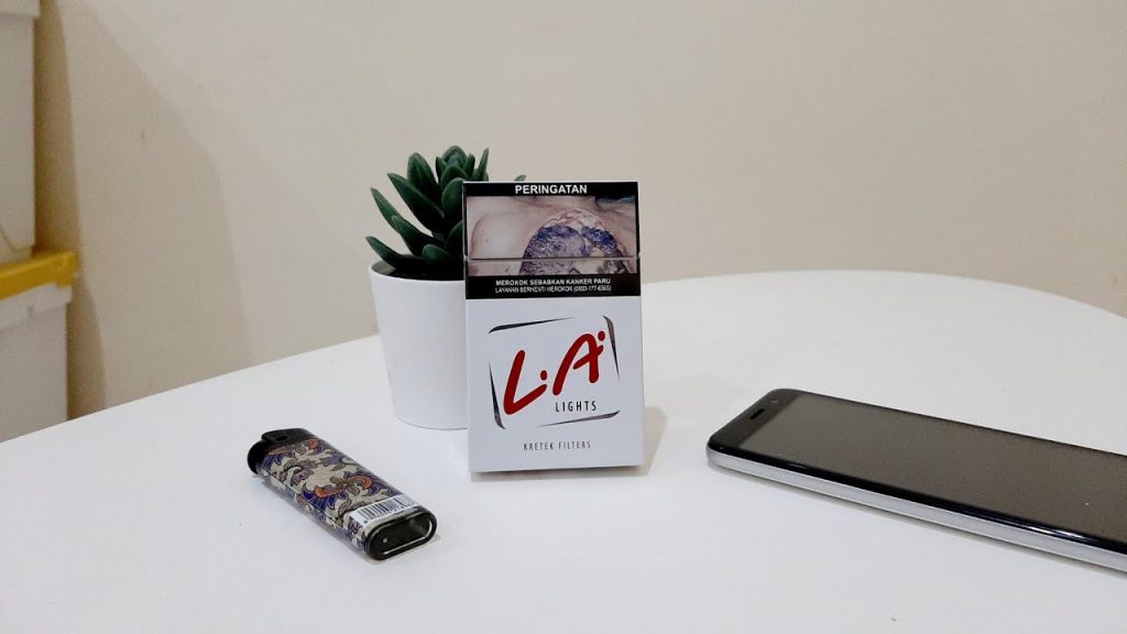 Review Rokok LA Lights – Bungkus Rokok