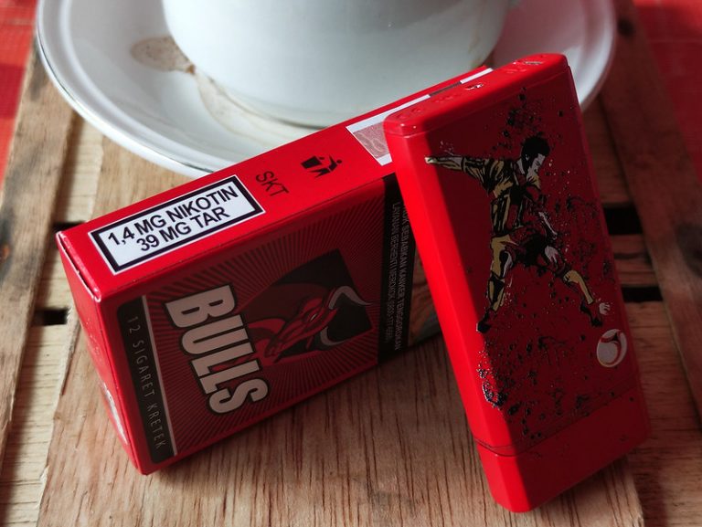 Bulls: Cita Rasa yang Unik – Bungkus Rokok